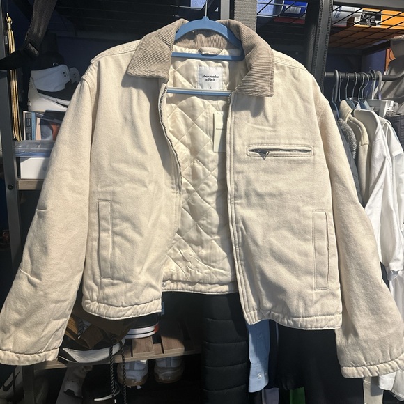 Abercrombie & Fitch | Jackets & Coats | Cream Quilted Jacket | Poshmark